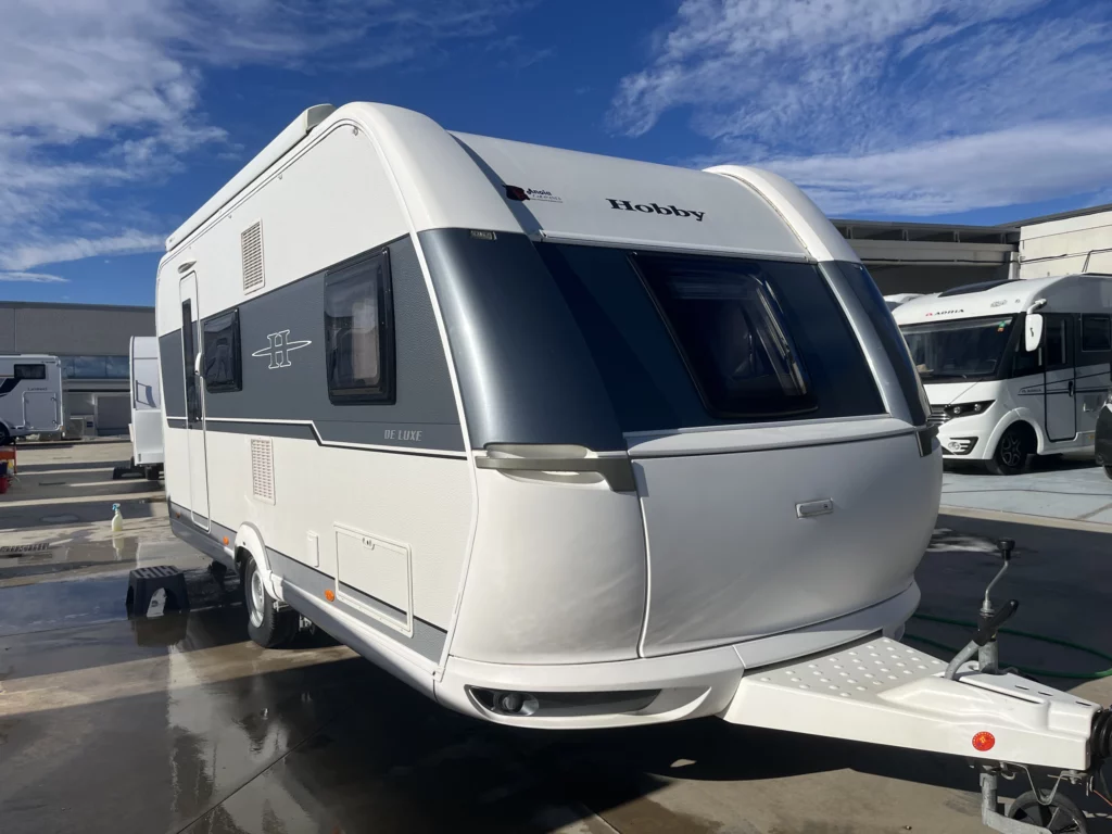 Caravana Hobby 490 KMF De Luxe - Caravanas Turmo | Venta de Caravanas ...